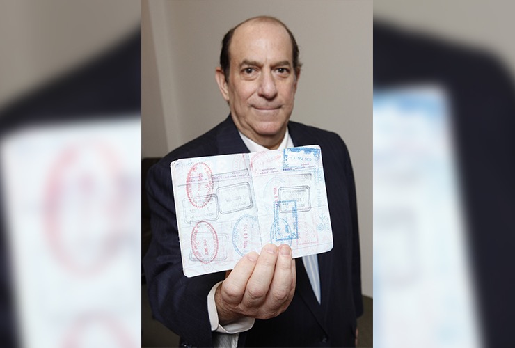 Man Earns Over 10 Million Miles After He Conned American Airlines ...