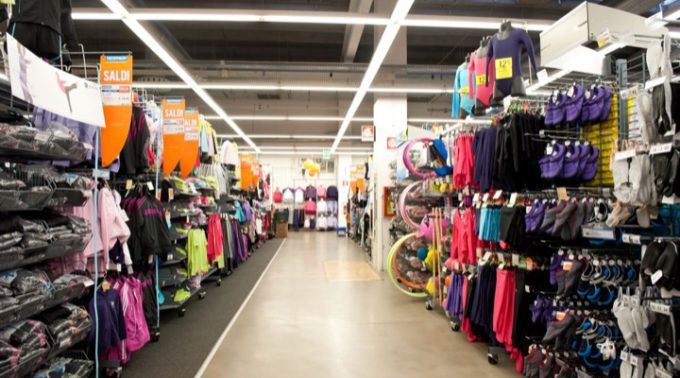 Huge Chain Stores Where You Used To Shop All The Time That No Longer ...