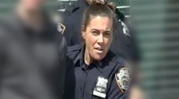 NYPD Officer Accused Of Ordering Hit On Estranged Husband | LifeDaily